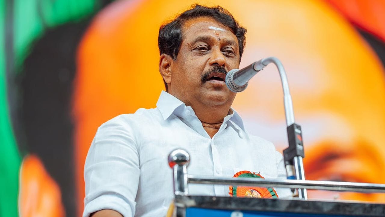 “சனிப்பெயர்ச்சியை போல திமுகவும் பெயர்ச்சி அடைய வேண்டும்”.. நயினார் ...